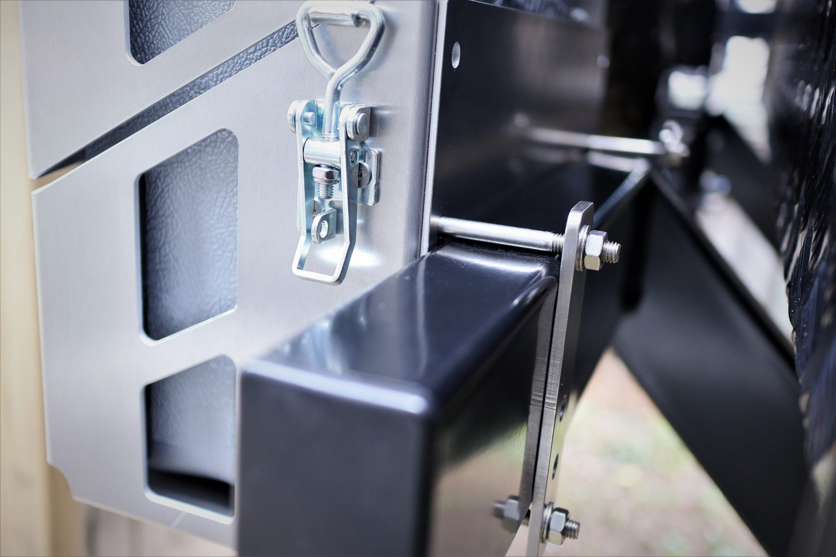 Drawbar bracket for Jerry Can and Gas Holders | iBuilt Kits – iBuilt ...